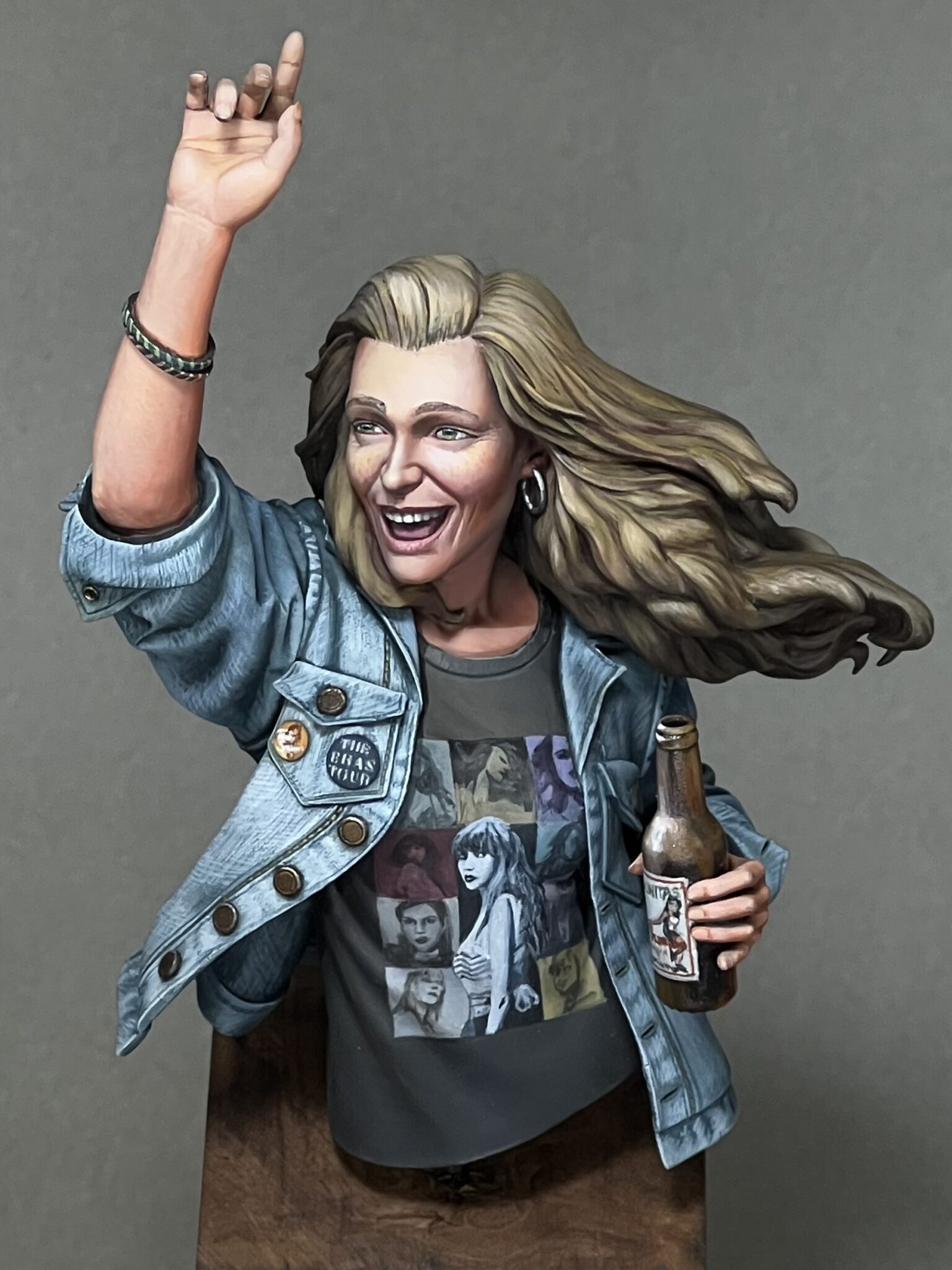 Swiftie – Light Miniatures